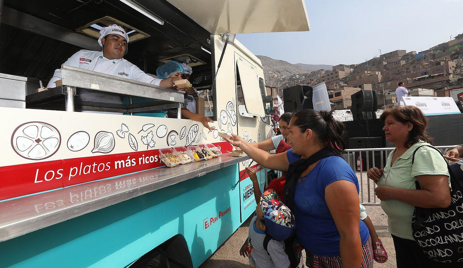 MINSA lanza Food Truck contra la anemia y reparte platos gratuitos en ...