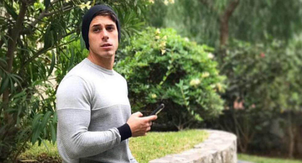 Hugo García sorprende a sus seguidores como maquillador | MUJER | OJO