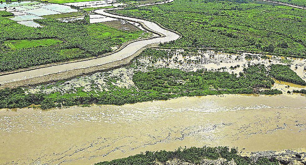 Fenómeno El Niño: Río Tumbes inunda caseríos y calles de la ciudad ...