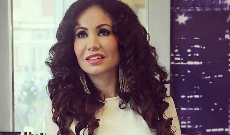 Janet Barboza posó junto a su madre e hija y causaron ternura entre ...