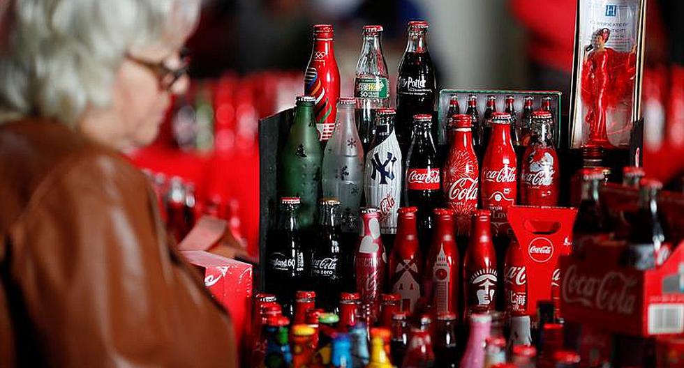 Coleccionistas de artículos de Coca-Cola celebran convención que ...
