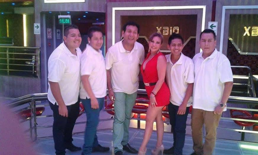 Mónica Adaro regresa a las tangas para videoclip 'El baile del pato ...